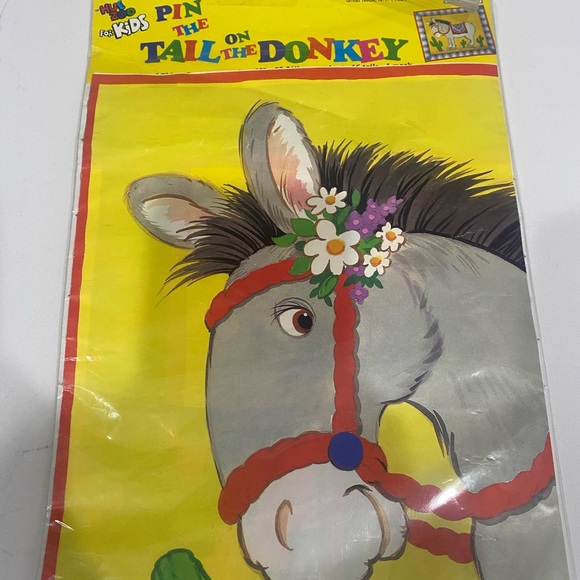 hue zoo | Party Supplies | New Vtg Hue Zoo For Kids Pin The Tail On The ...